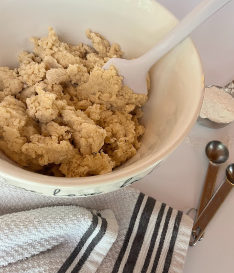 Easy no-chill sugar cookie recipe (for cut-out cookies) - Better Baker Club