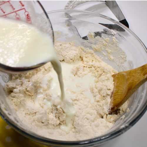 No Buttermilk? Here's How to Make Sour Milk with Lemon Juice - Better ...