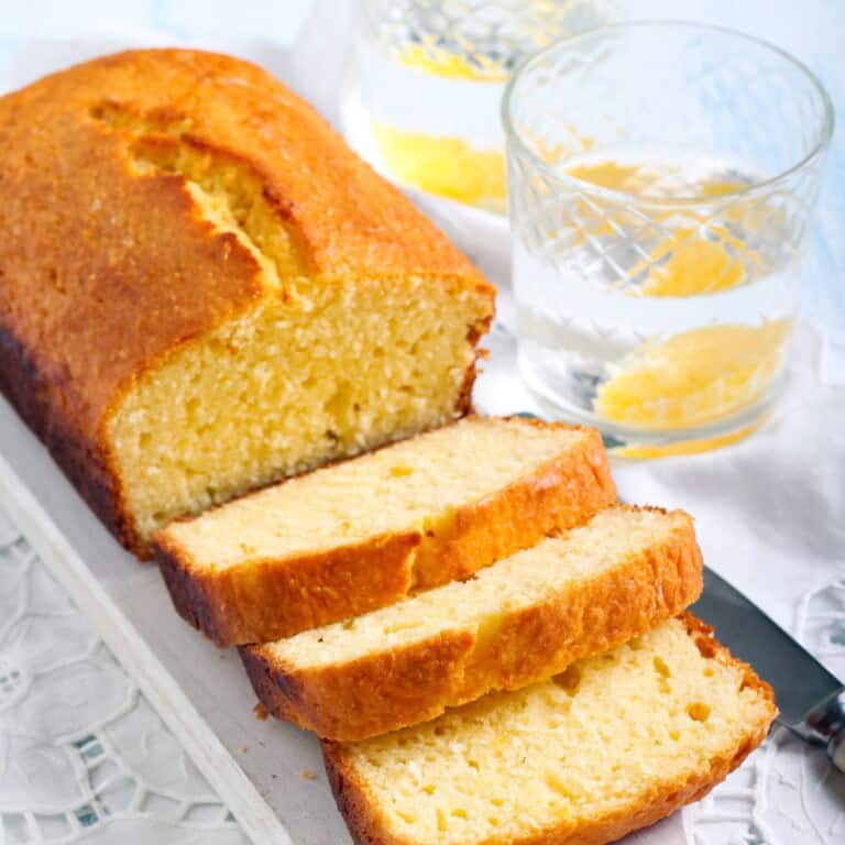 Best Substitute for a Bundt Pan & How to Bake Without One - Better ...