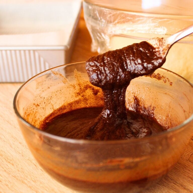 The Secret to Making Fluffy Soft Bakery Style Cinnamon Rolls - Better ...