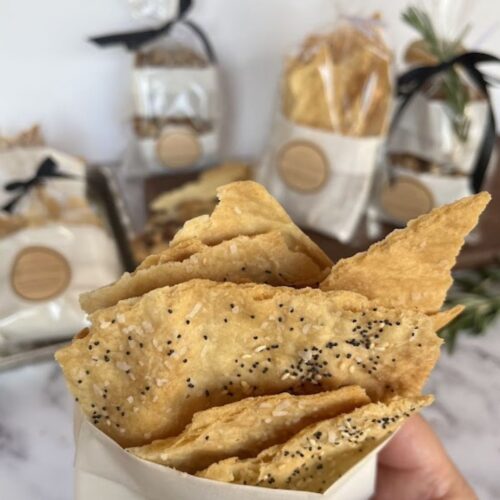 Homemade Artisan Crackers (Easy Olive Oil Recipe) - Better Baker Club
